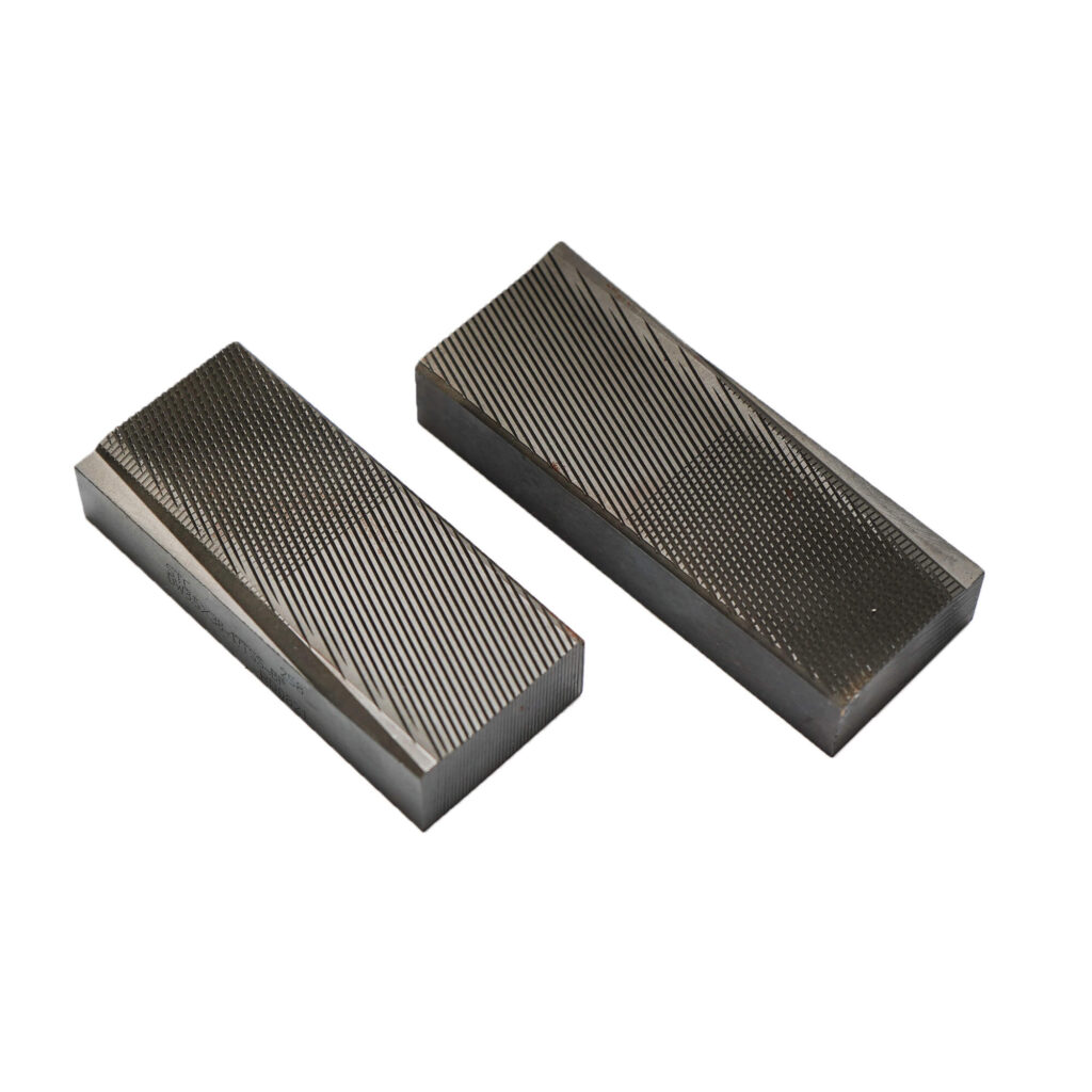Flat Thread Rolling Dies – Seth Fastener